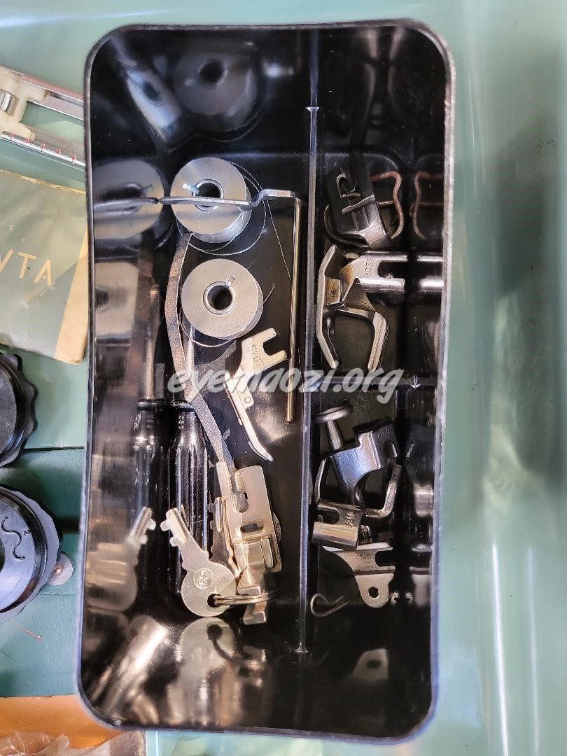 Favta - Eye Ma Ozi Collector