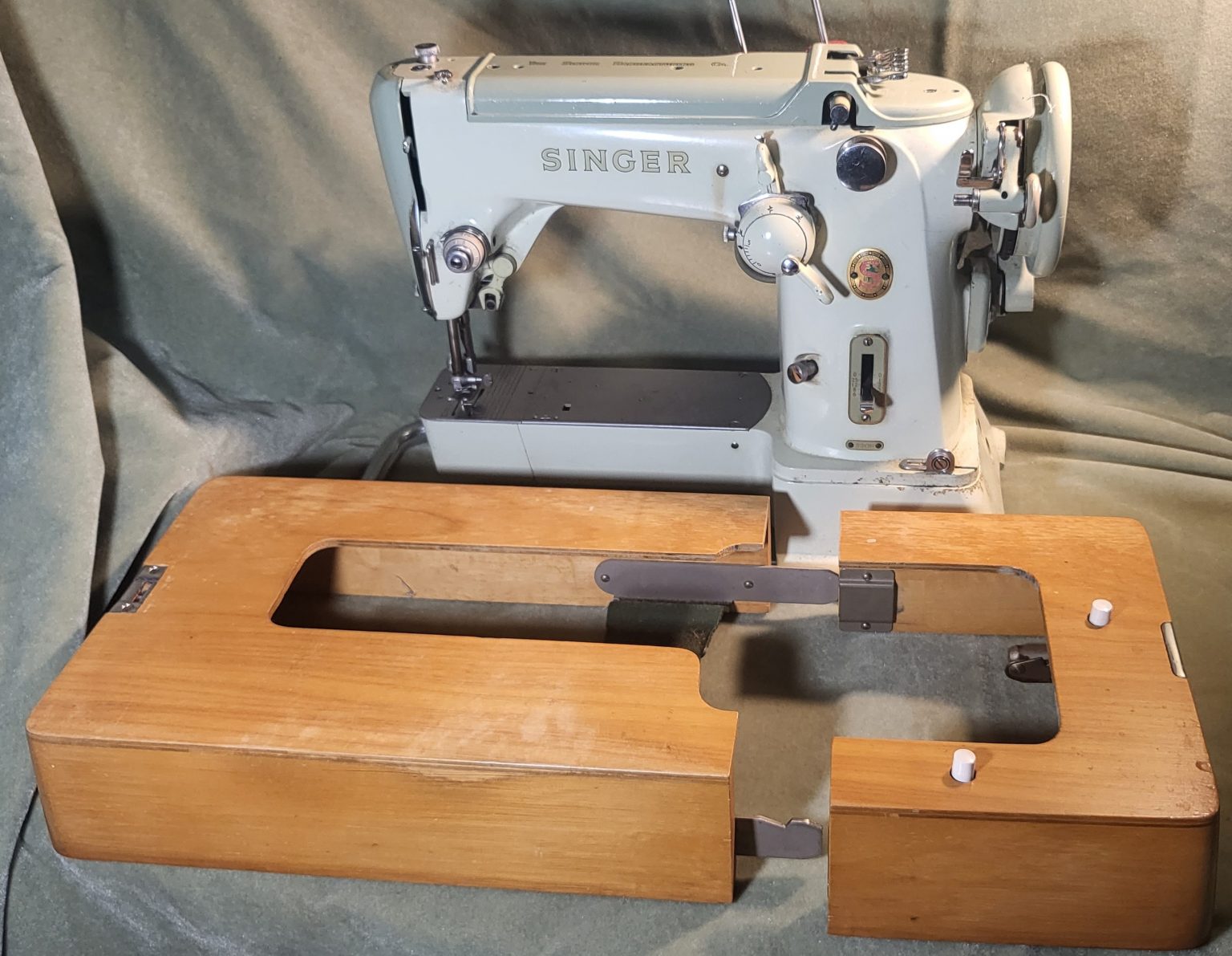 Singer VSMs - Eye Ma Ozi Collector