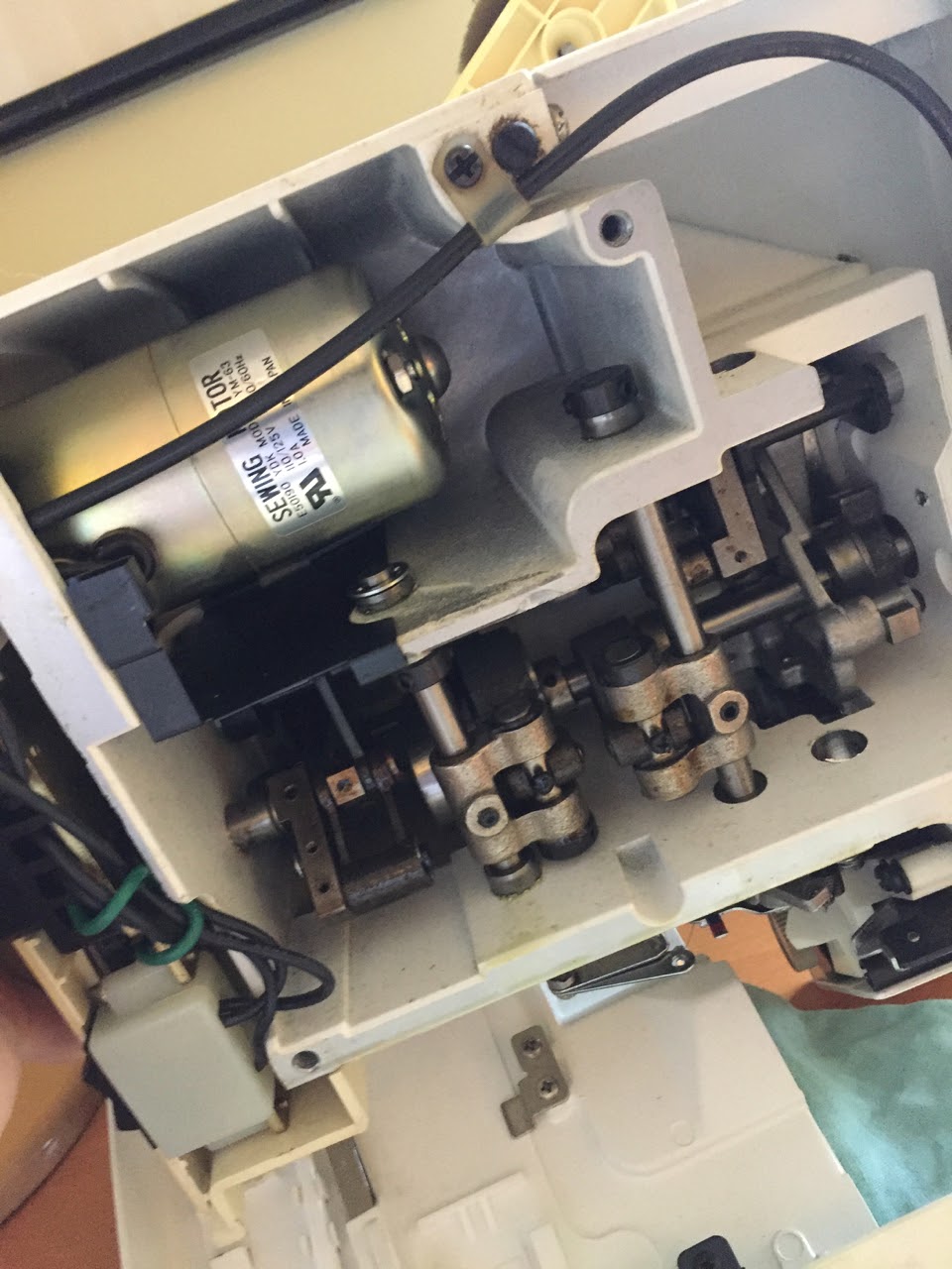 Bernette MO-234 - Eye Ma Ozi Collector