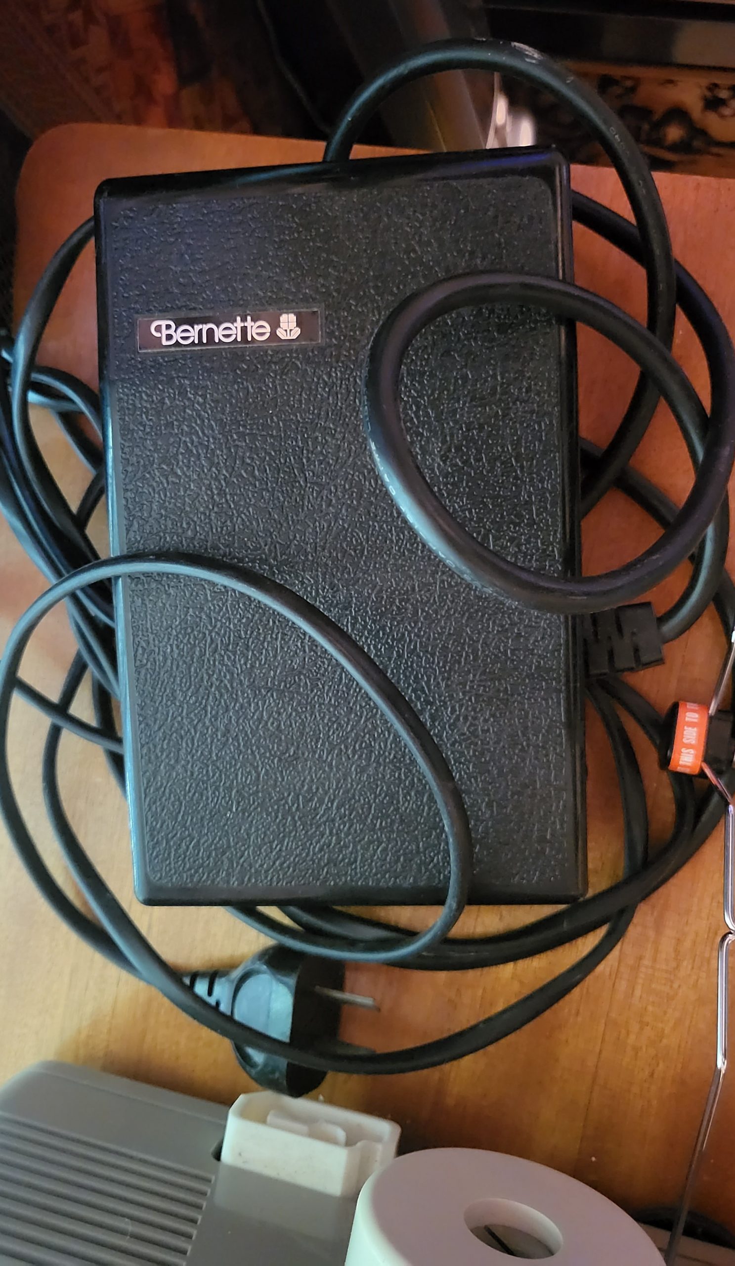 Bernette 334D - Eye Ma Ozi Collector