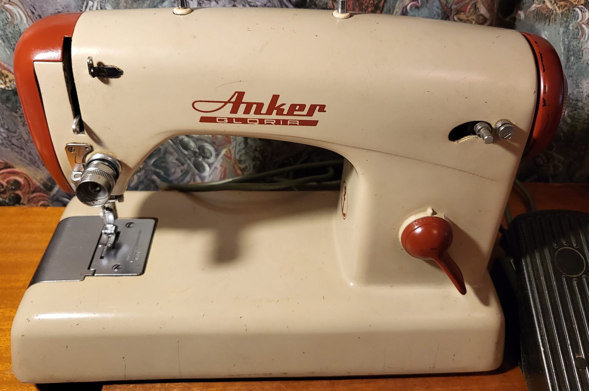 Anker Phoenix Gloria - Eye Ma Ozi Collector